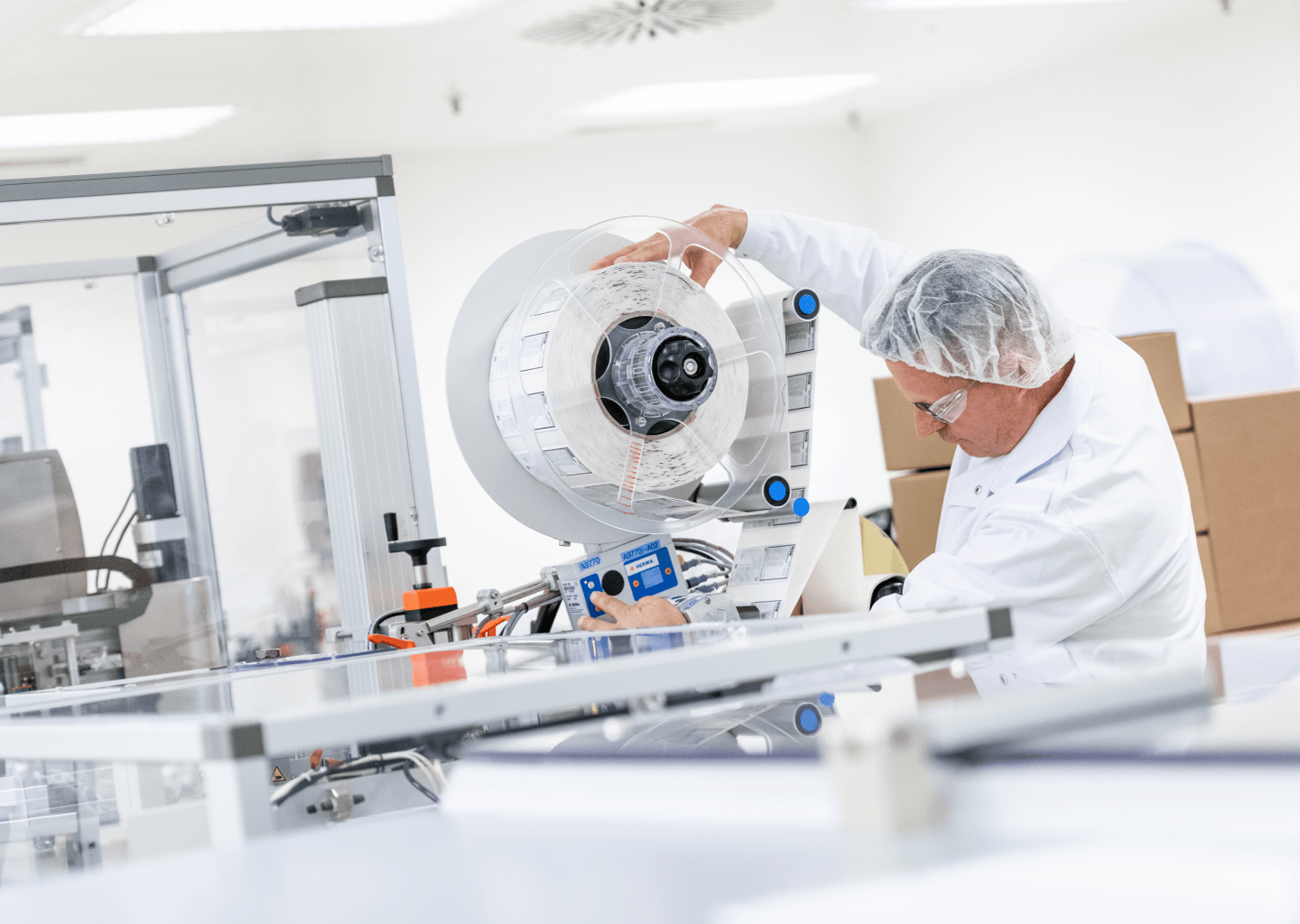 Pharma & MedTech | Schaffhausen - area for makers