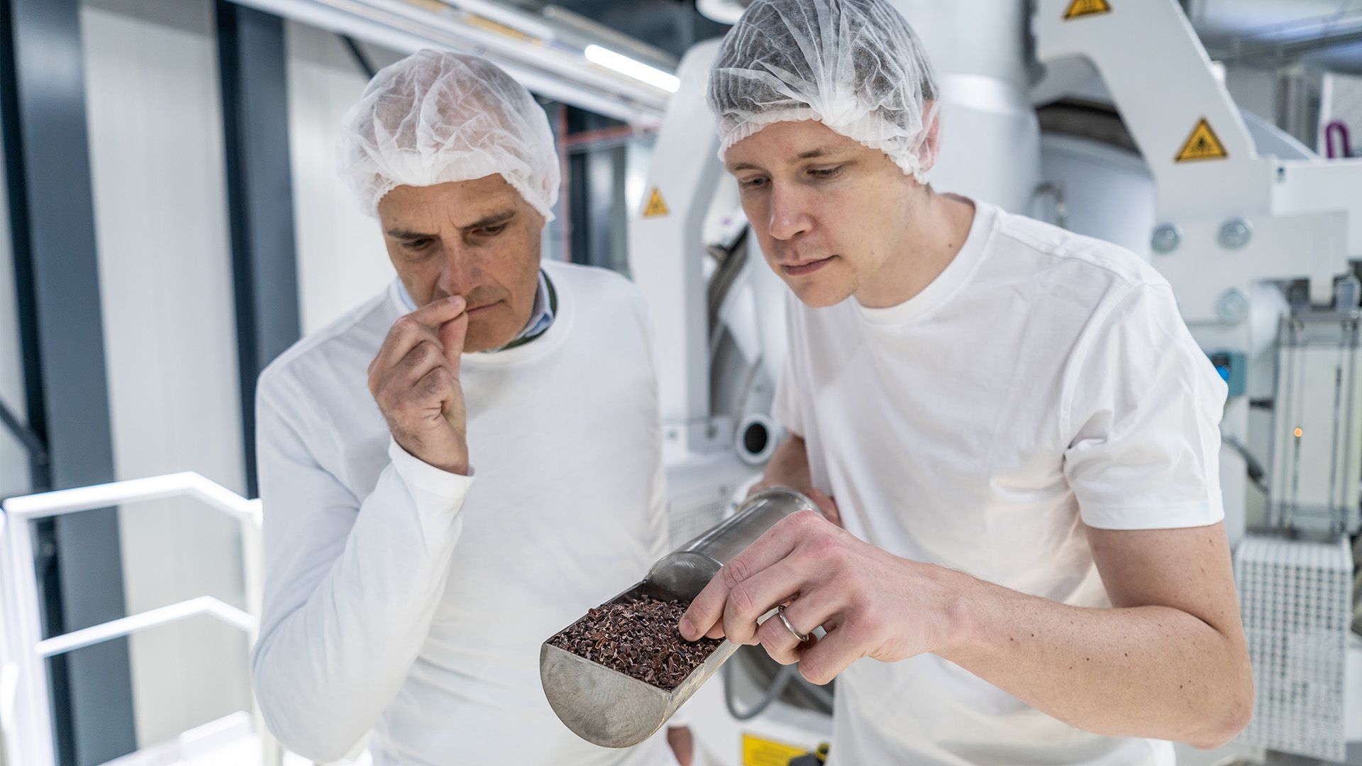 First Swiss cocoa processing plant goes into operation