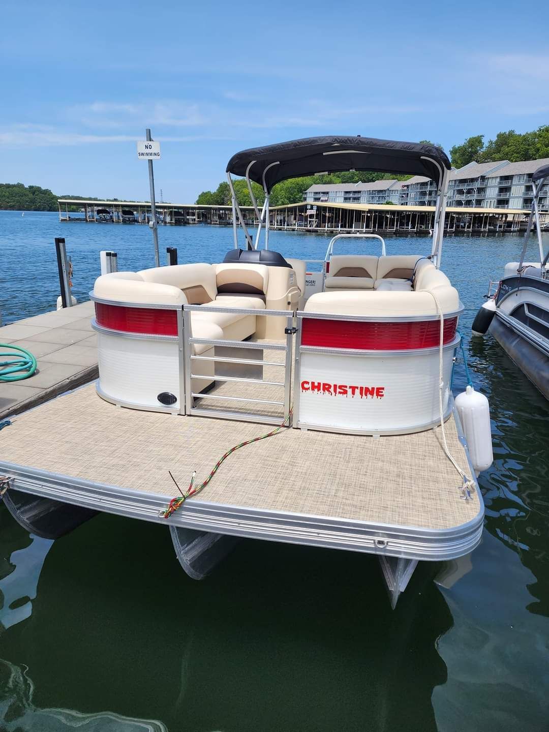 Dirty Duck Boat Rentals : Lake of the Ozarks