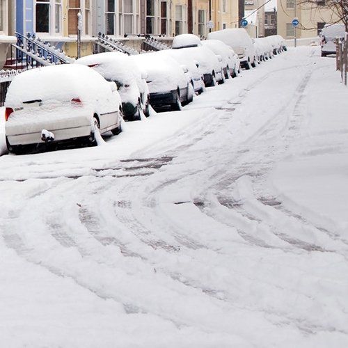Common Winter Road Hazards and How to Deal With Them