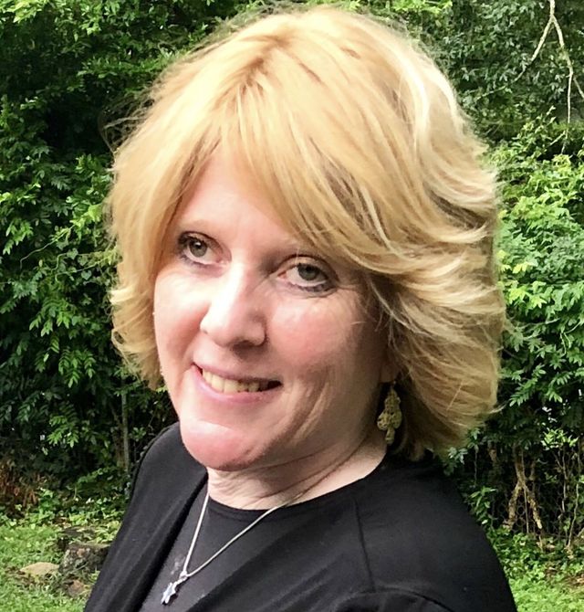 Lisa Shanklin's Instagram, Twitter & Facebook on IDCrawl