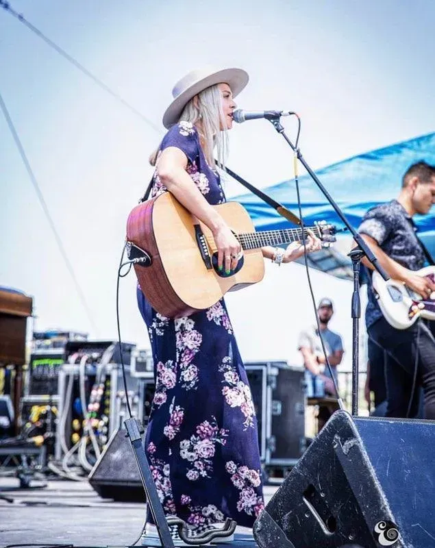 Home [karlymoreno.com]