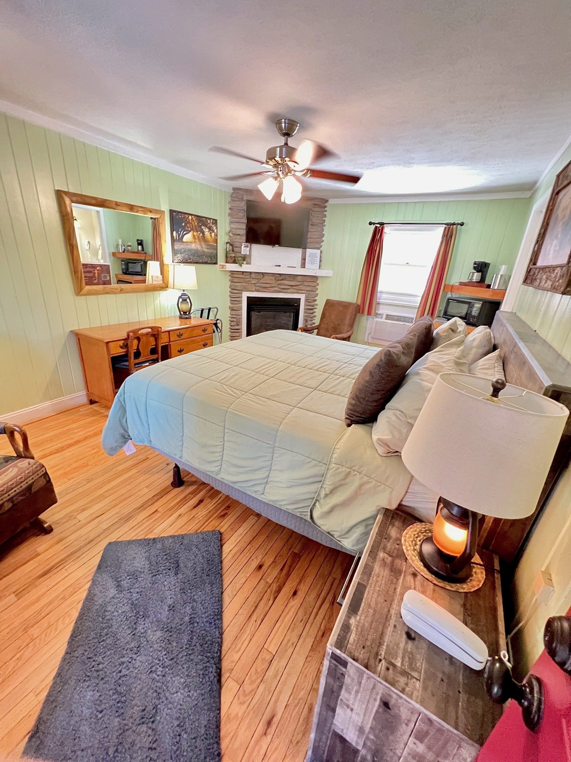 Room | The Homestead Inn & Cottages | Blowing Rock, NC