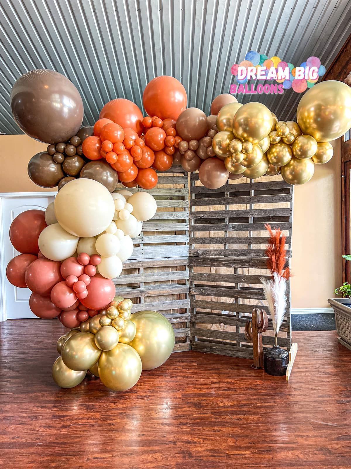 Balloon Decor in Waco, Texas | Dream Big Balloons