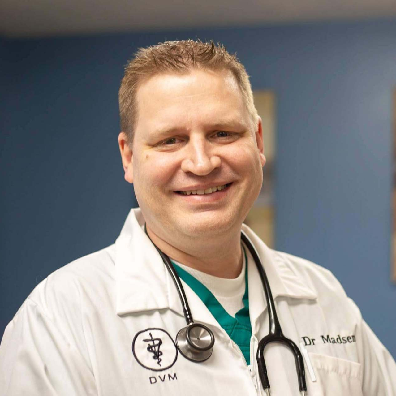 Meet Our Veterinarians | Animal Care Veterinary Hospitals