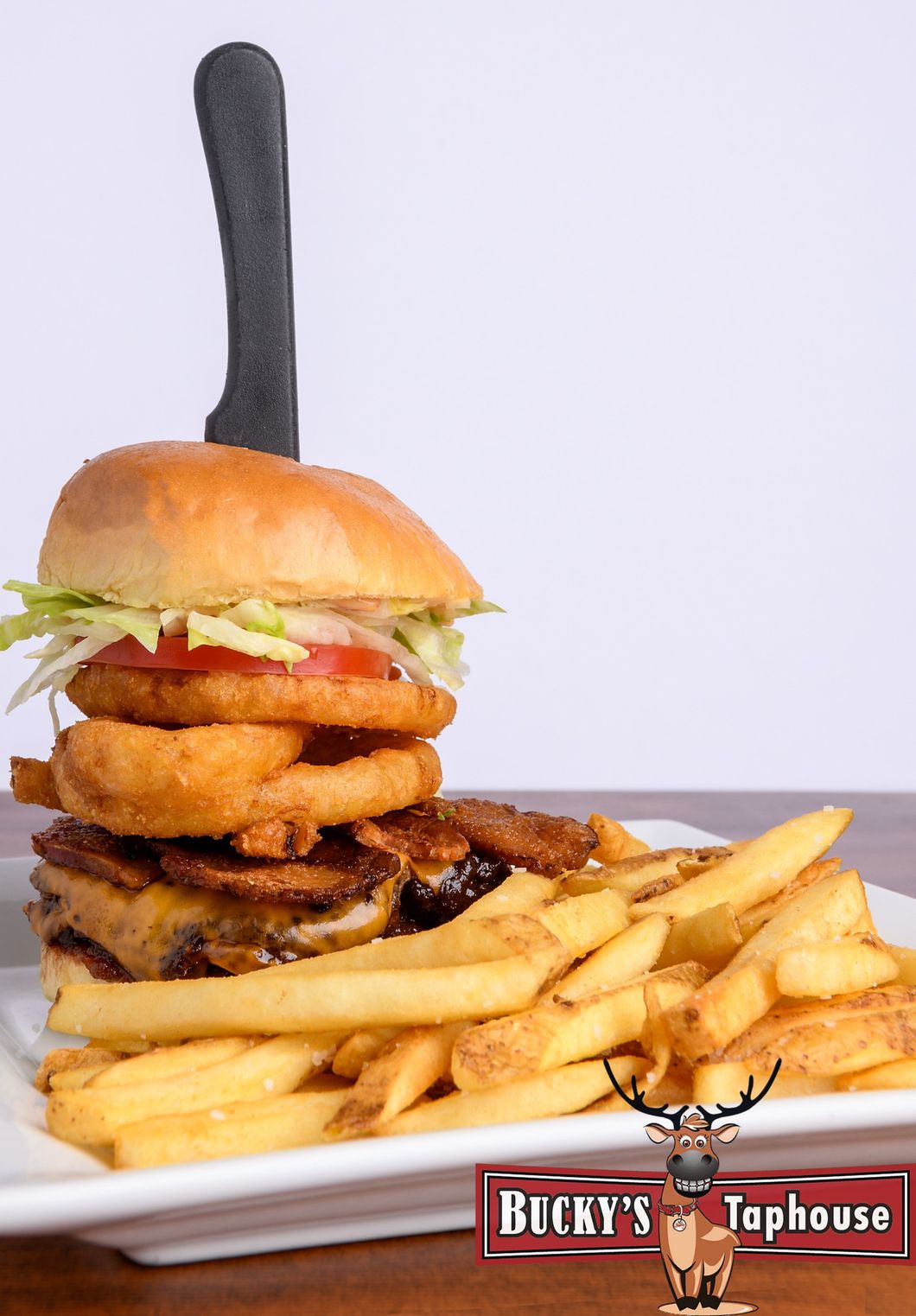 Bucky's Taphouse | Restaurant | Victoria, BC