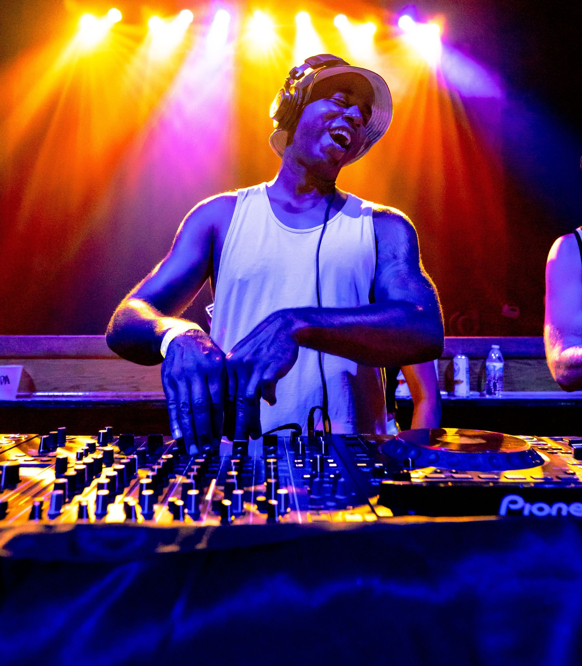 Soul Atomic - Funk First Music - Funk | Soul | House