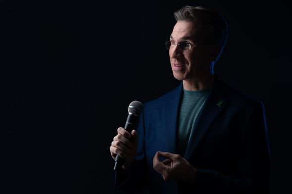 HOME [www.joeoravecz.com]