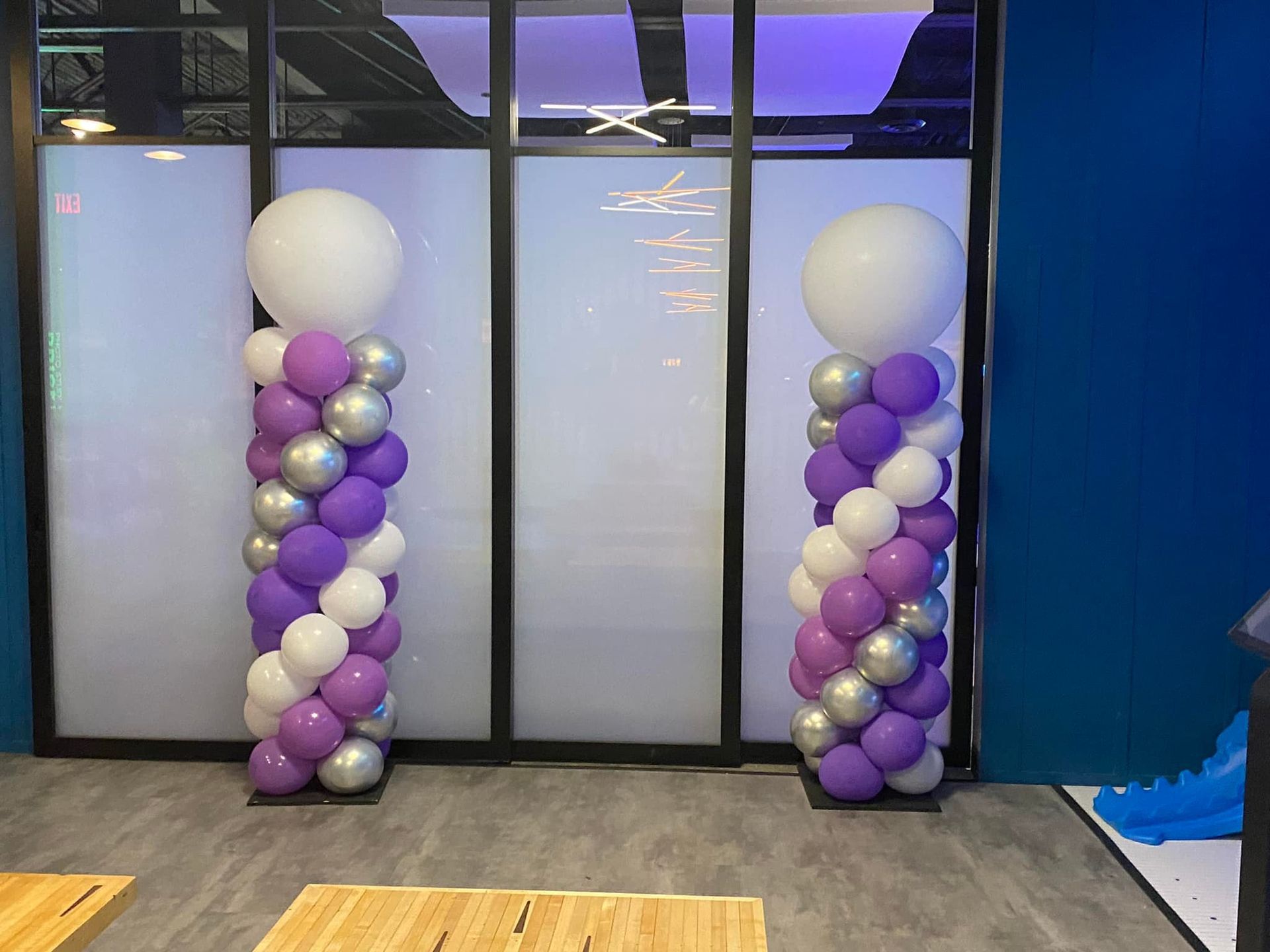 Balloon Columns in Columbia, MO