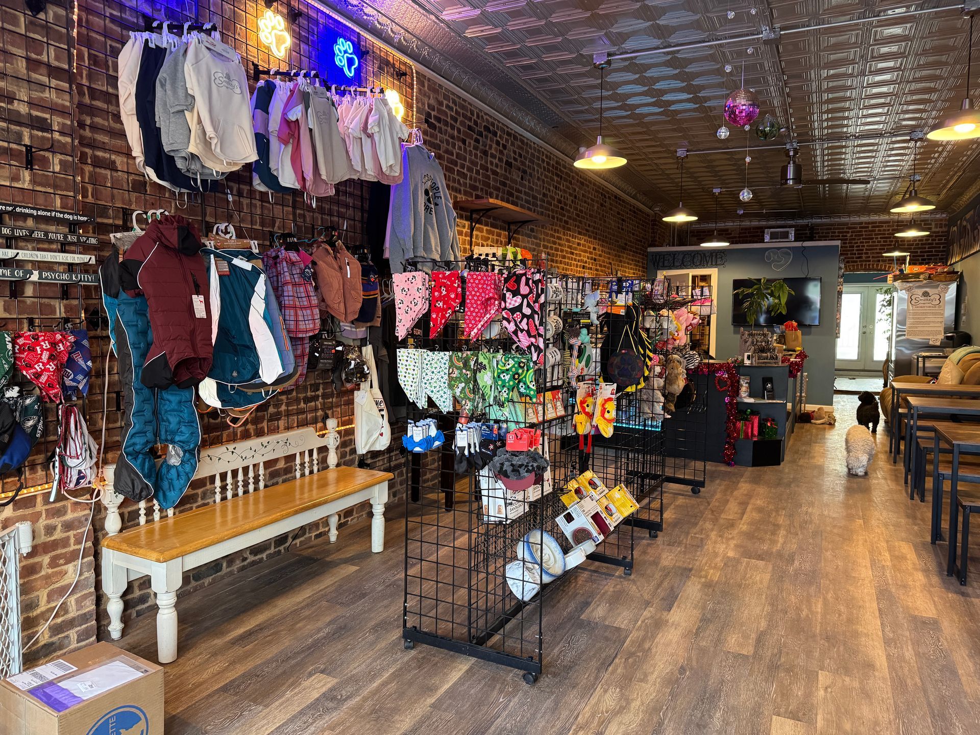 Smokey’s Doggy Cafe in Keyport, NJ