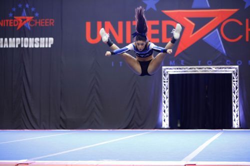 Photos - United Cheer