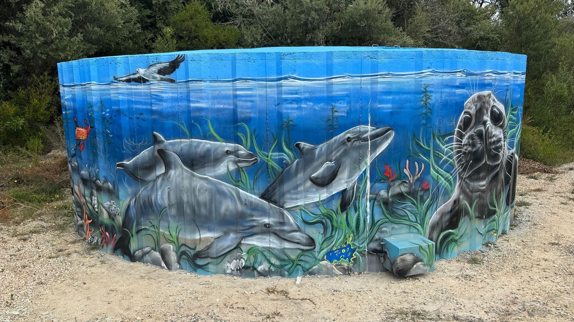 Marlo Water Tank Art