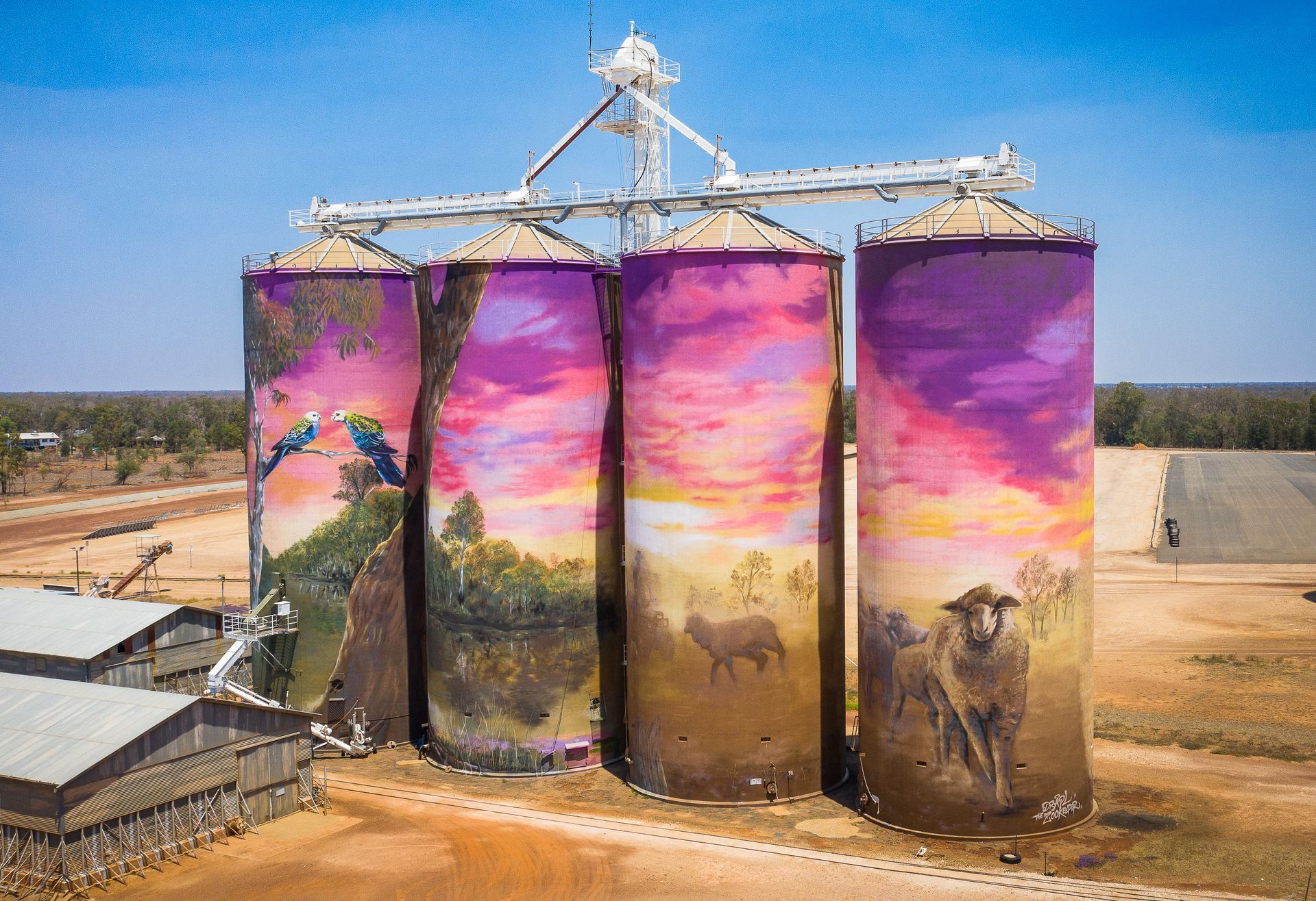Thallon Silo Art