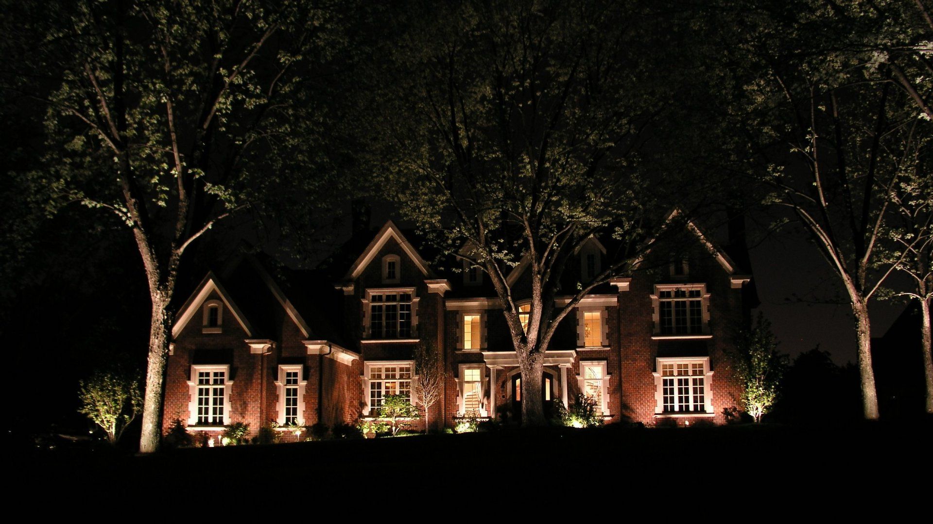 Artistic Outdoor Lighting | Chicagoland Landscape Lighting Company ...