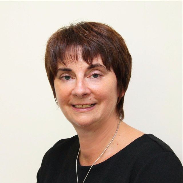 Mandy Cross's Instagram, Twitter & Facebook on IDCrawl