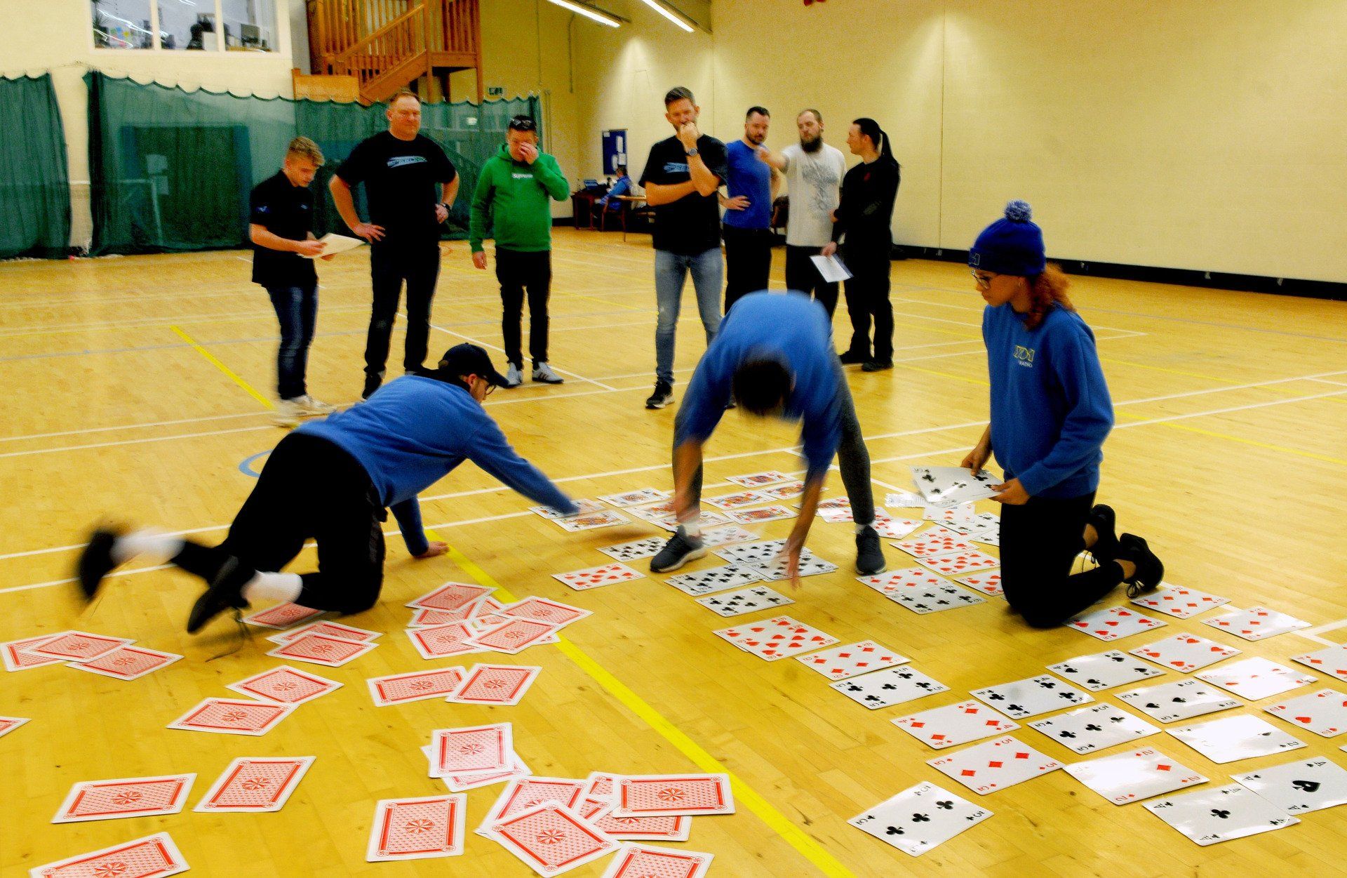 Top 10 benefits of teambuilding in the workplace