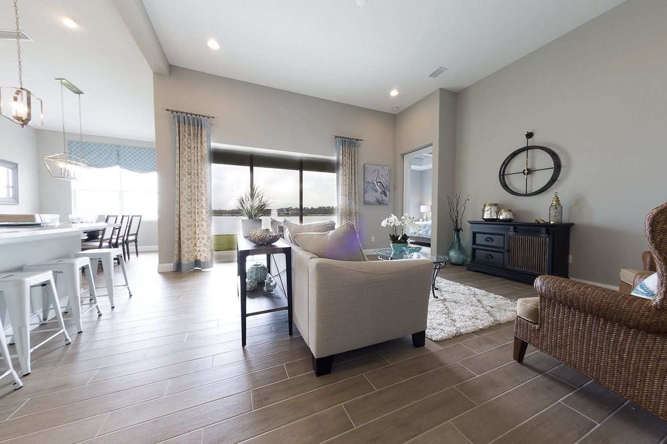 Mosaic Gallery of Homes