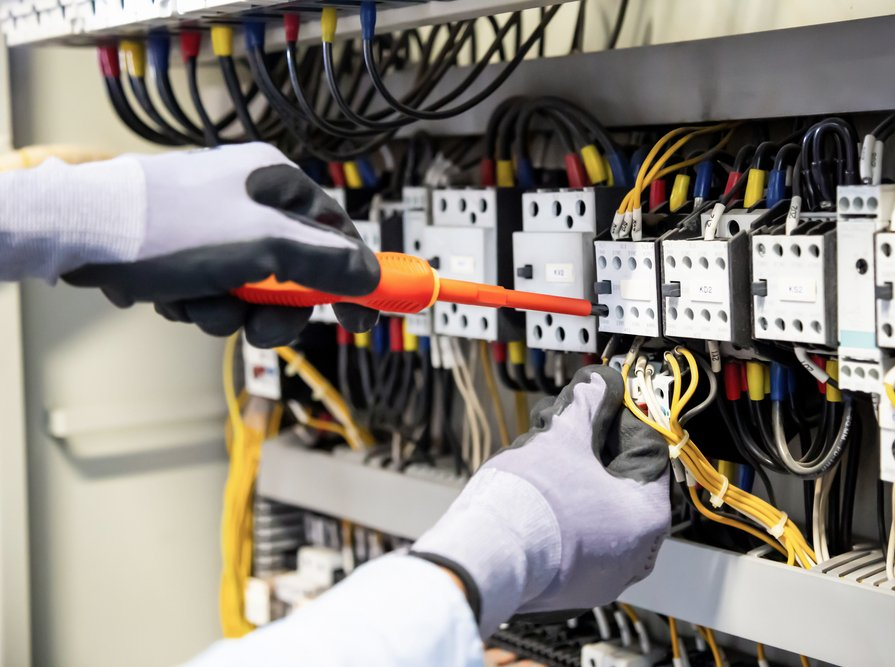 Home | REW Electric (2003) Inc.