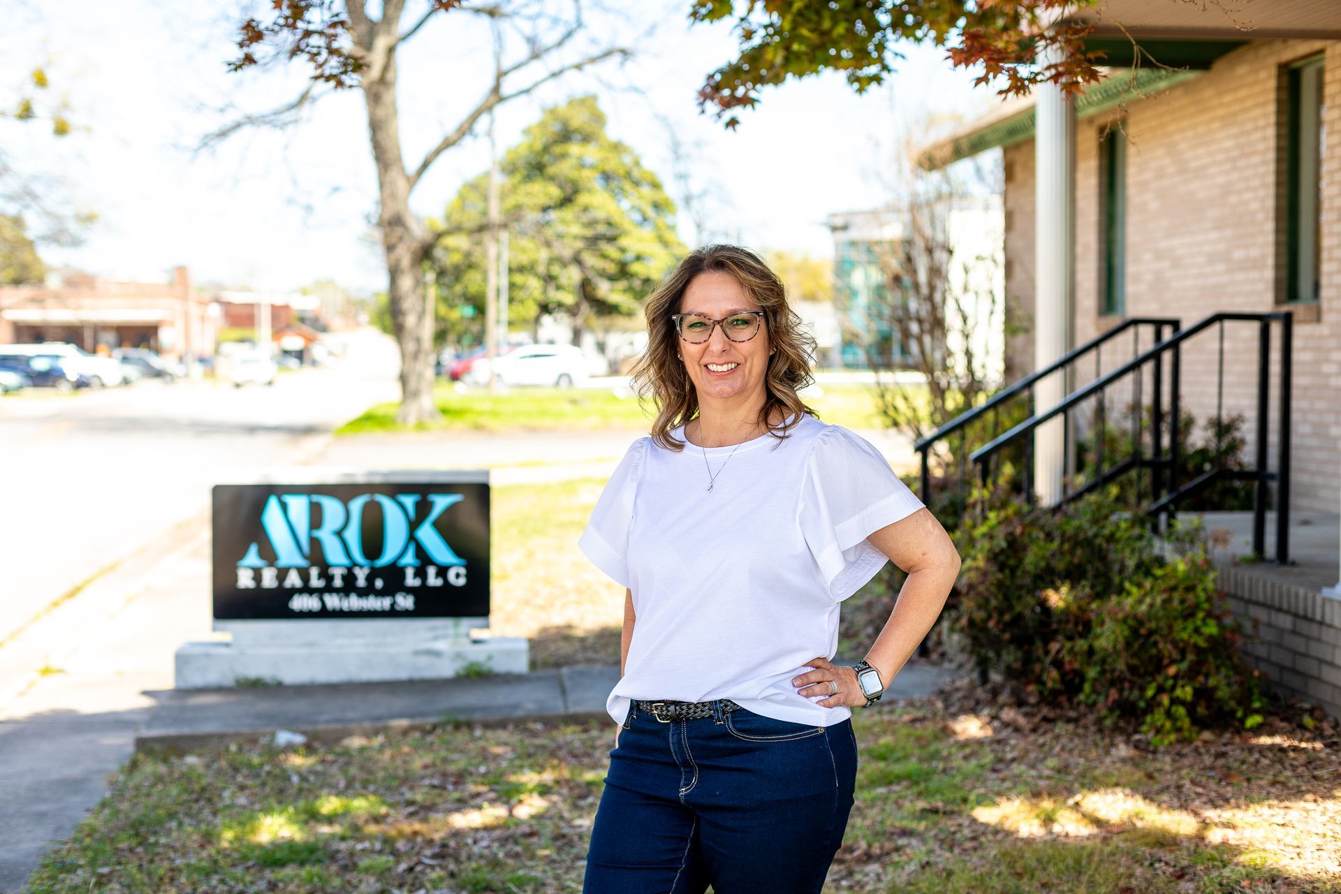 About AROK Realty - Experienced Professionals