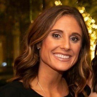 Tara Robertson's Instagram, Twitter & Facebook on IDCrawl