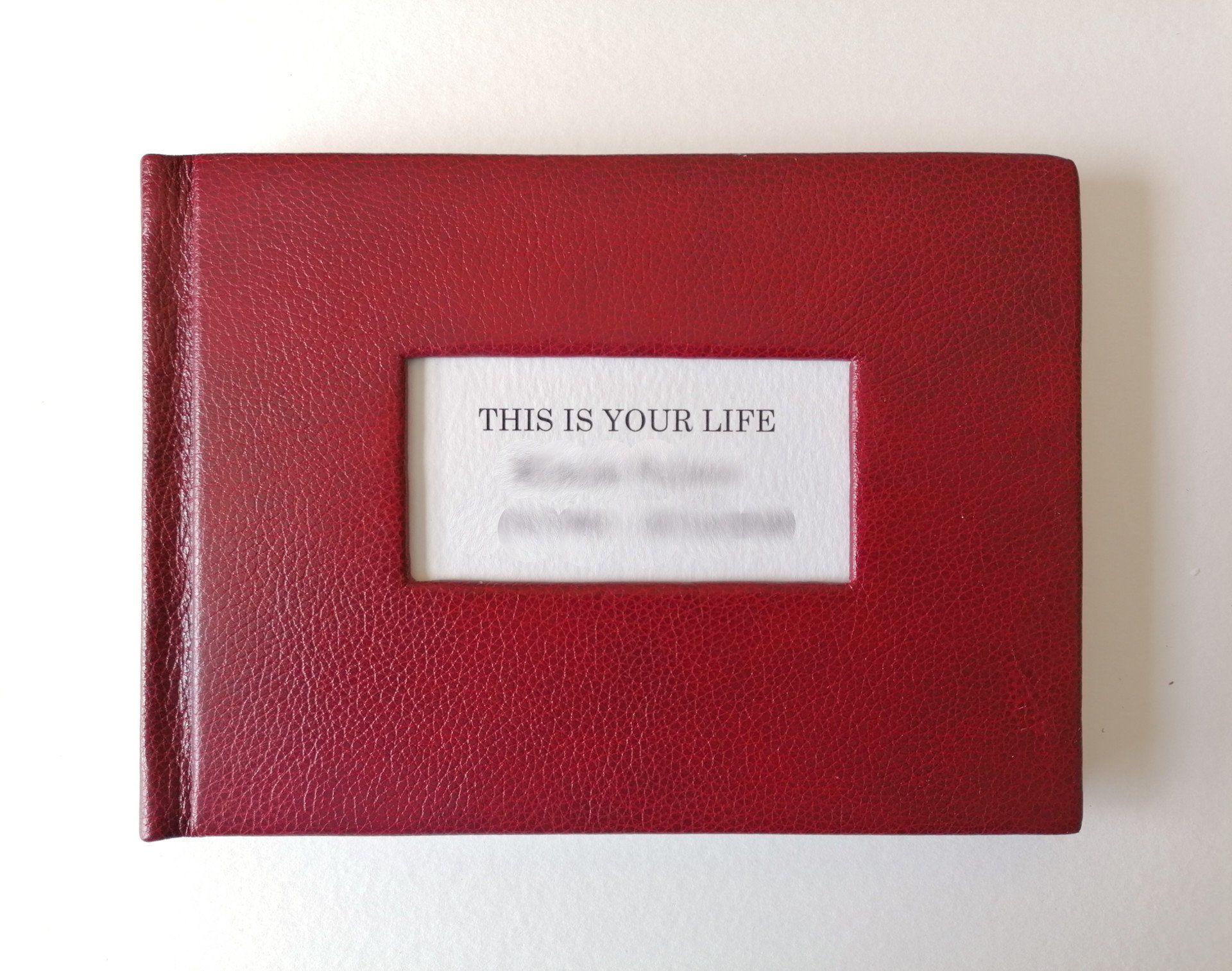 Custom hand bound books with vintage style & sustainability.