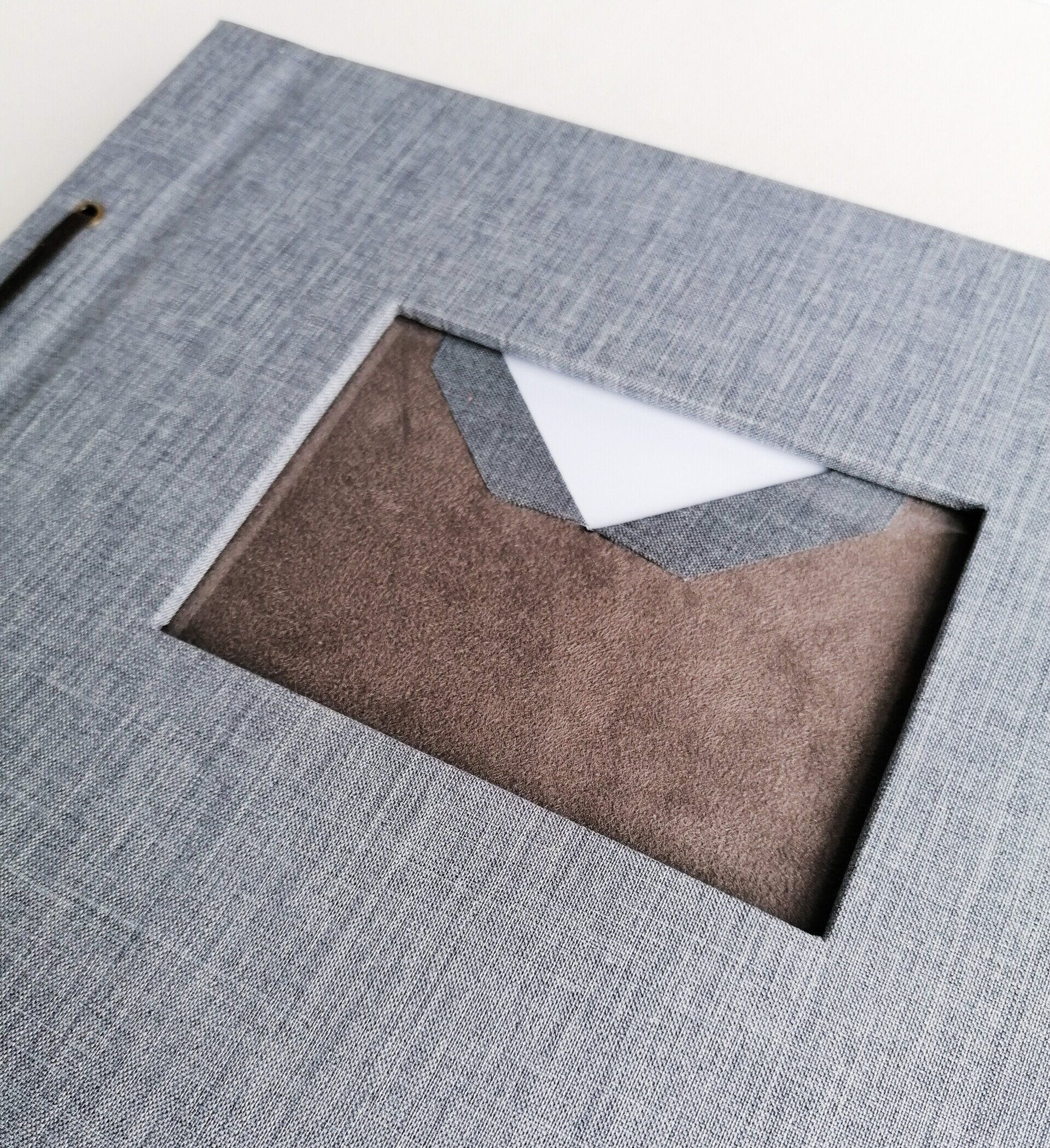 Custom hand bound books with vintage style & sustainability.