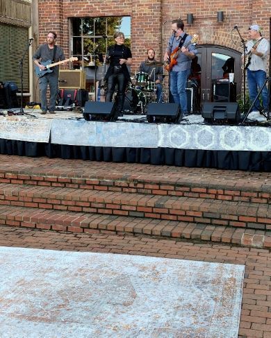 Area Rug Brands | Martinous Oriental Rugs | Little Rock