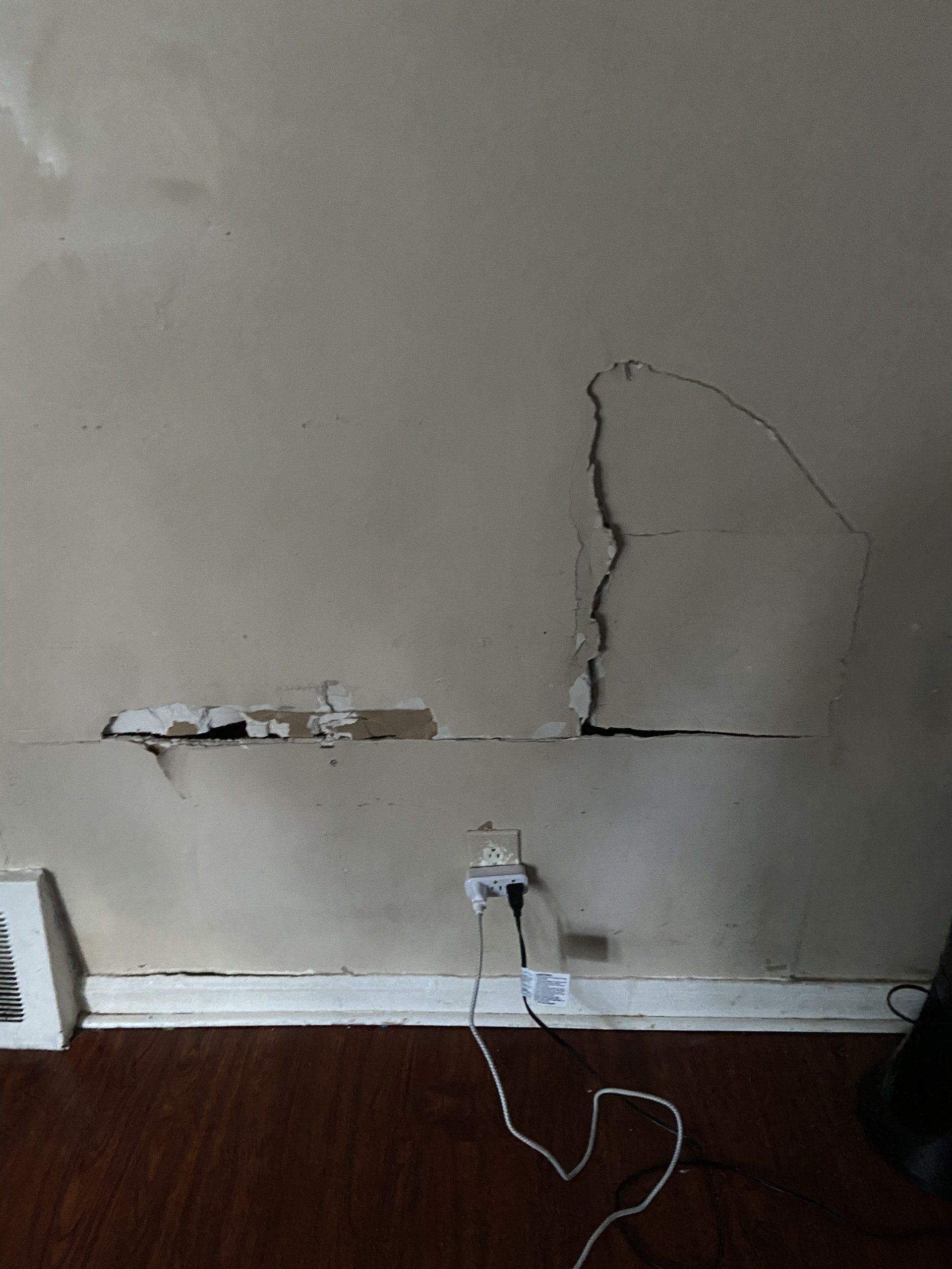 Dealing with Ceiling Water Damage in Your Home