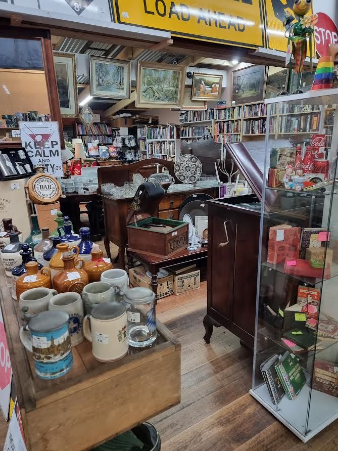 Collectables in Ballarat | Ballarat Vintage & Collectables Market