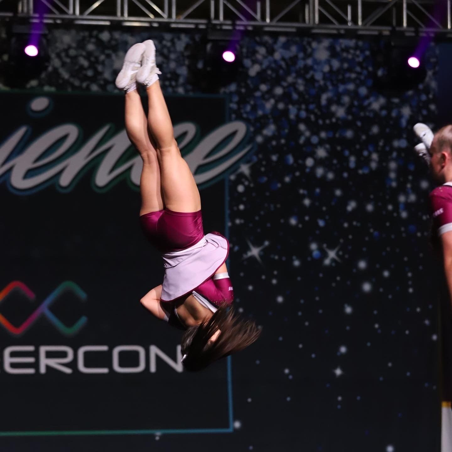 Looking For A Great Cheer Squad? | Sirens Cheerleaders