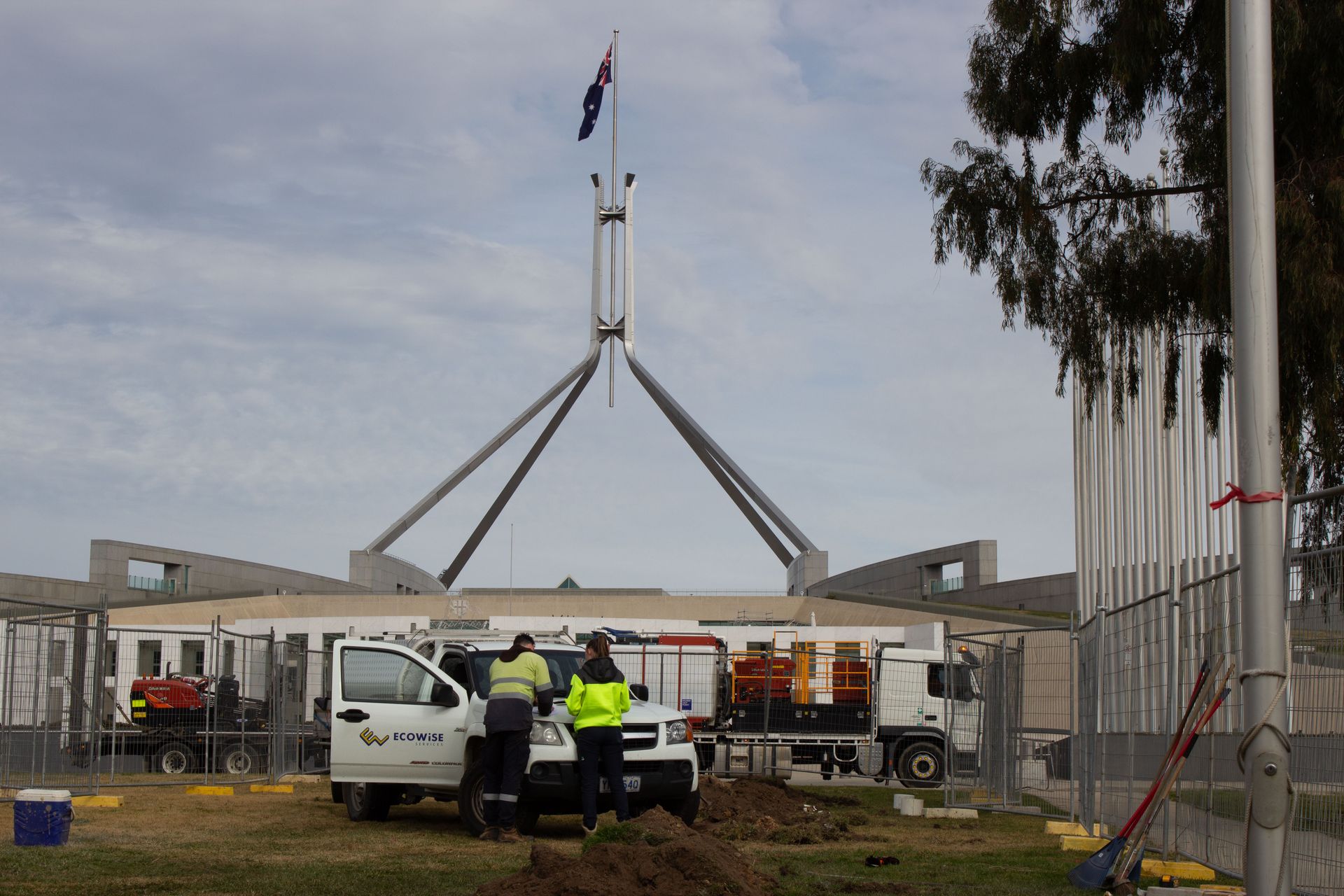 Federation Mall Flagpole Lighting