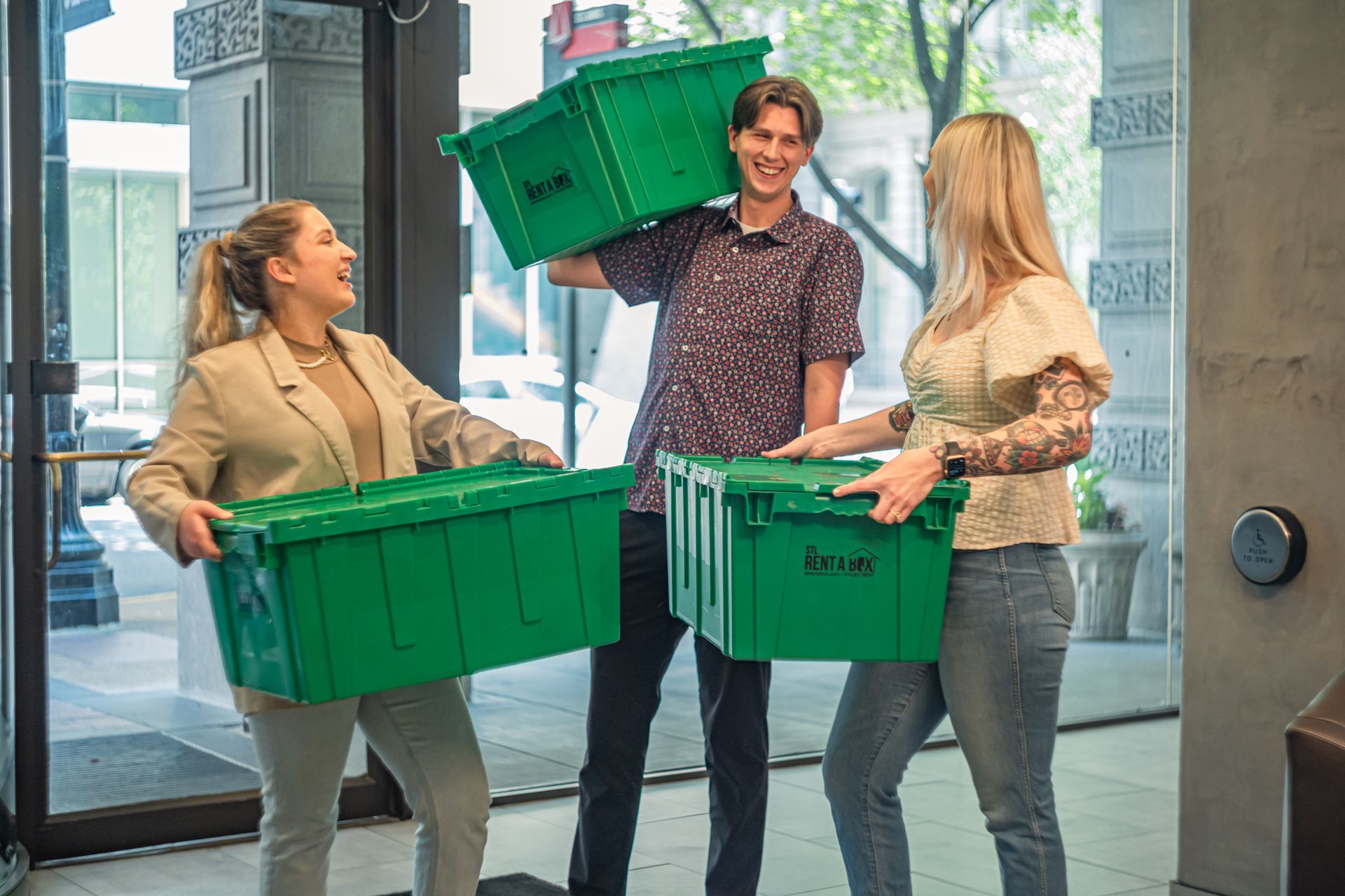 STL Rent A Box | Box Rental for Moving | Portable Storage & Moving Service