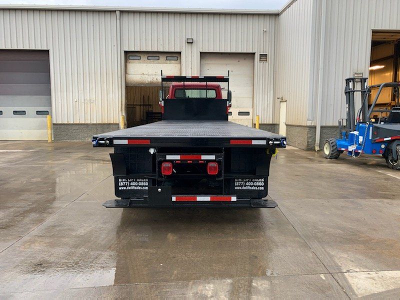 Tafco Equipment CO - Blue Earth MN - SCOTT Truck Bodies and Hoists
