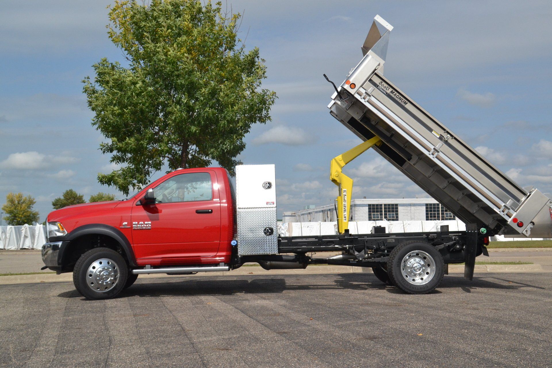 Contractor Truck Bodies | Tafco Equipment Co.
