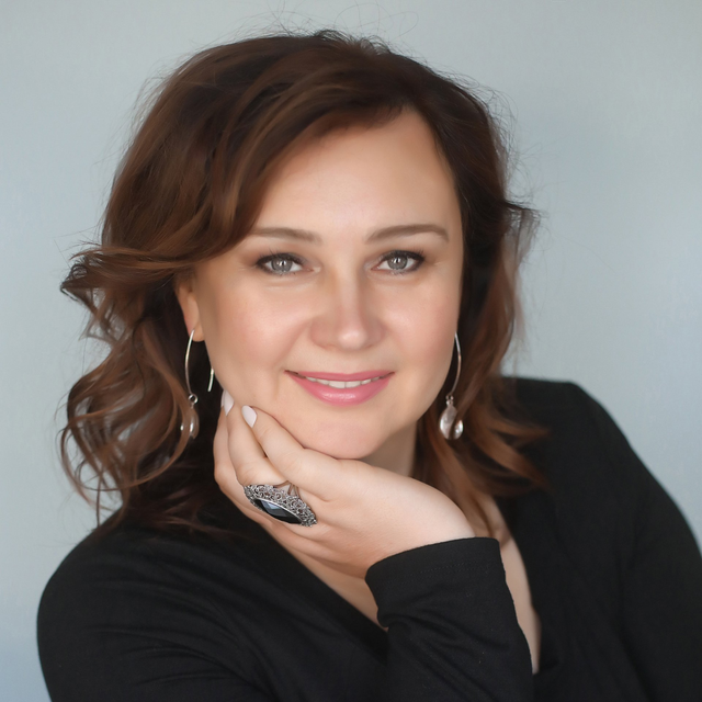 Elizabeth Keyser's Instagram, Twitter & Facebook on IDCrawl