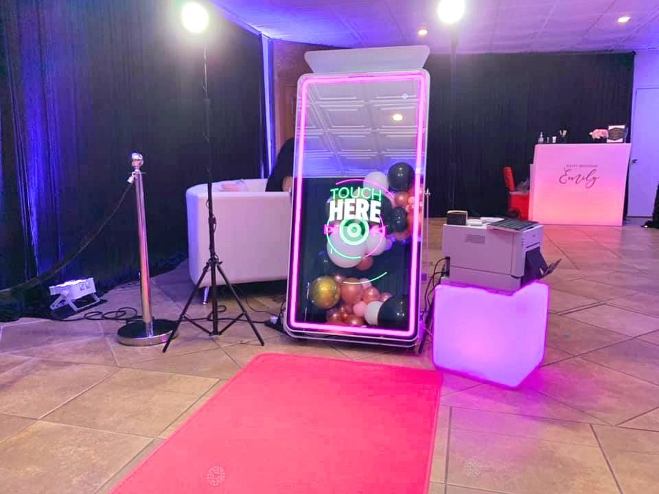 Photo Booth Rentals, 360 Booths | Austin, Texas