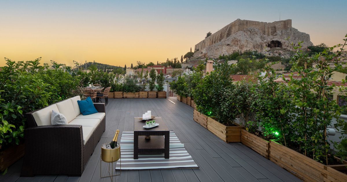 Suites | Plaka Arch Suites