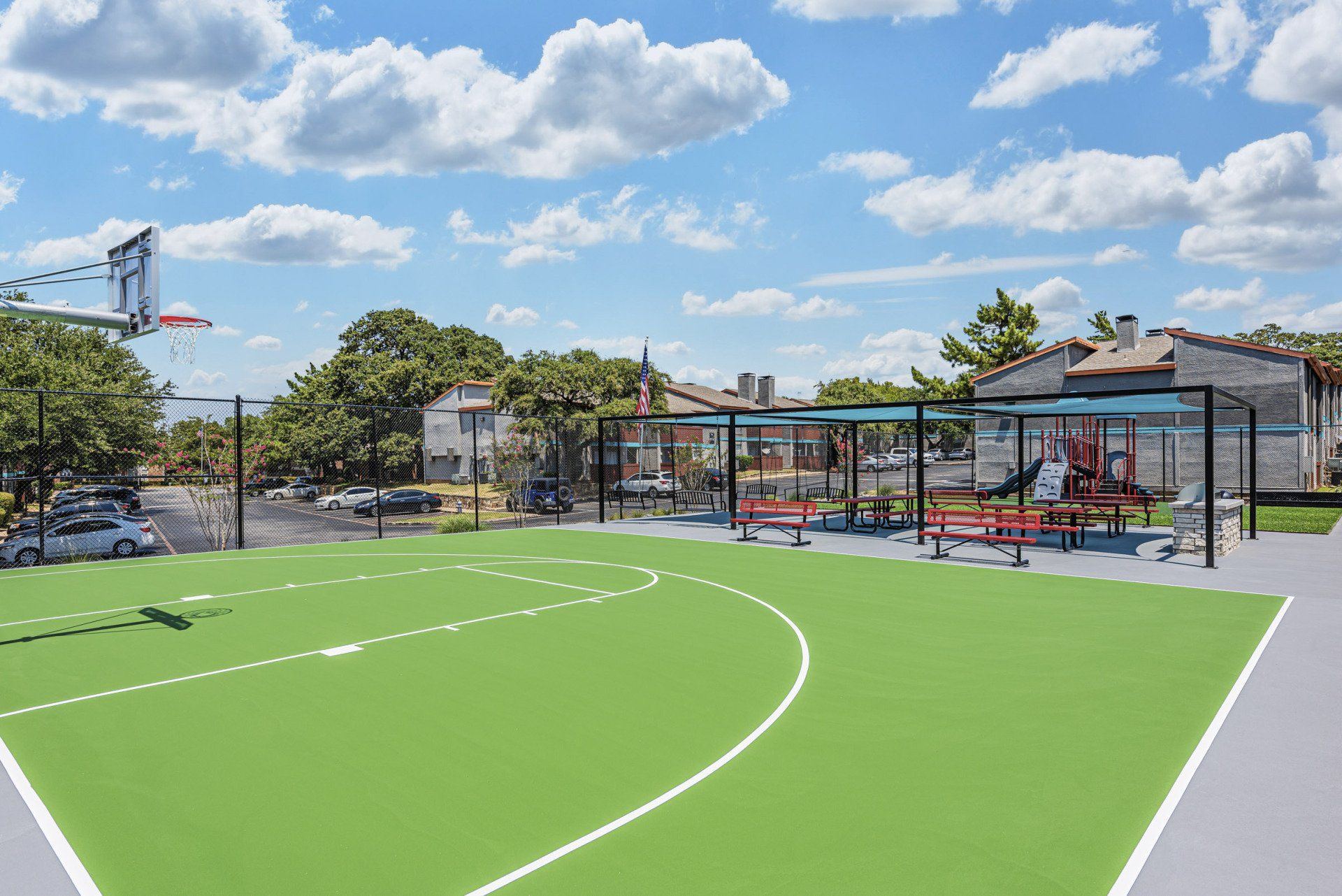 WELCOME HOME | 2121 APARTMENTS