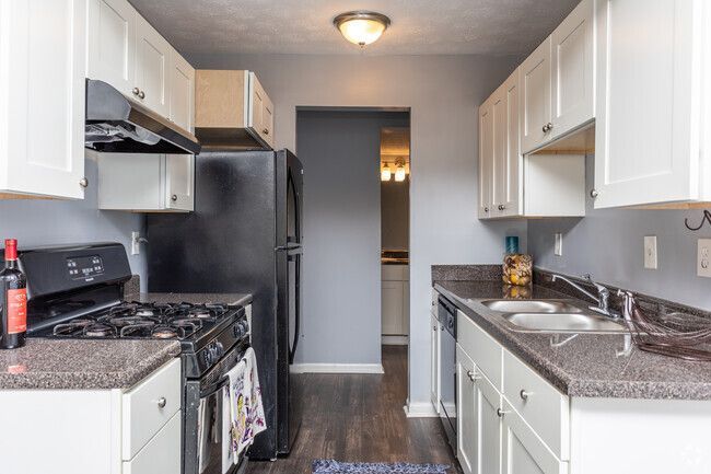 The Woods At Peppertree Apartments | Decatur, GA