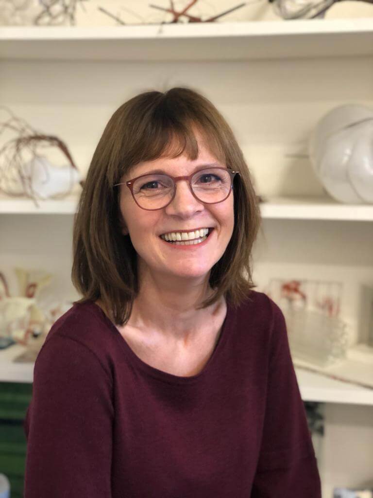 Professional Glass Artist | Jenny Walsh