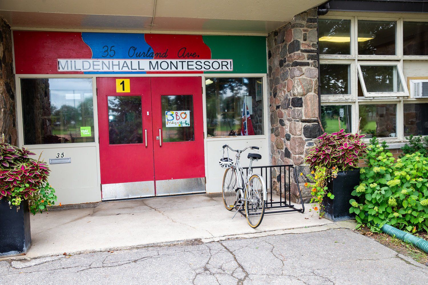 Mildenhall Montessori | Toronto | Toddler-Middle School