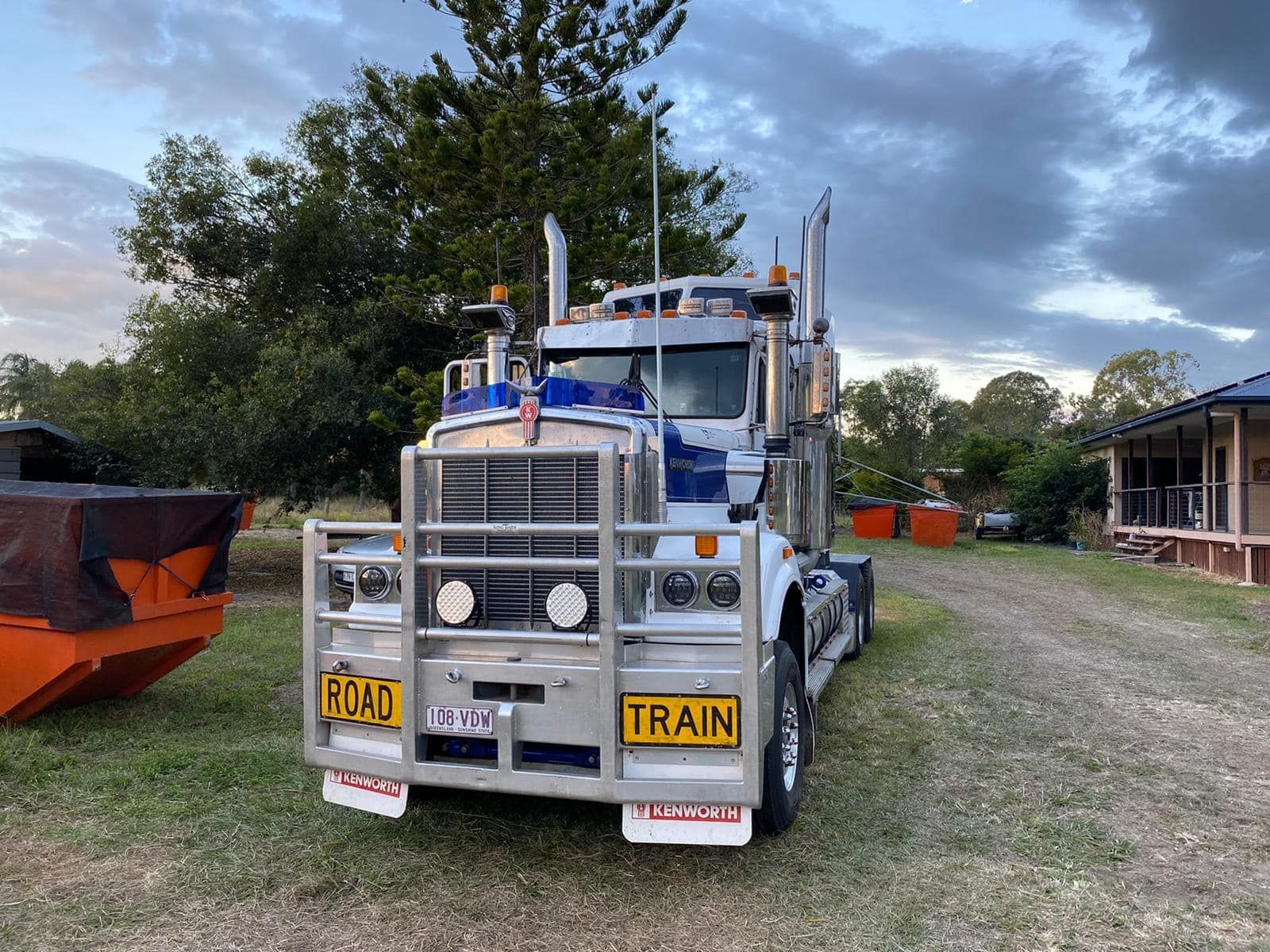 Heavy Towing in Brisbane | Supertilt Brisbane