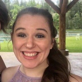 Katie Holman's Instagram, Twitter & Facebook on IDCrawl