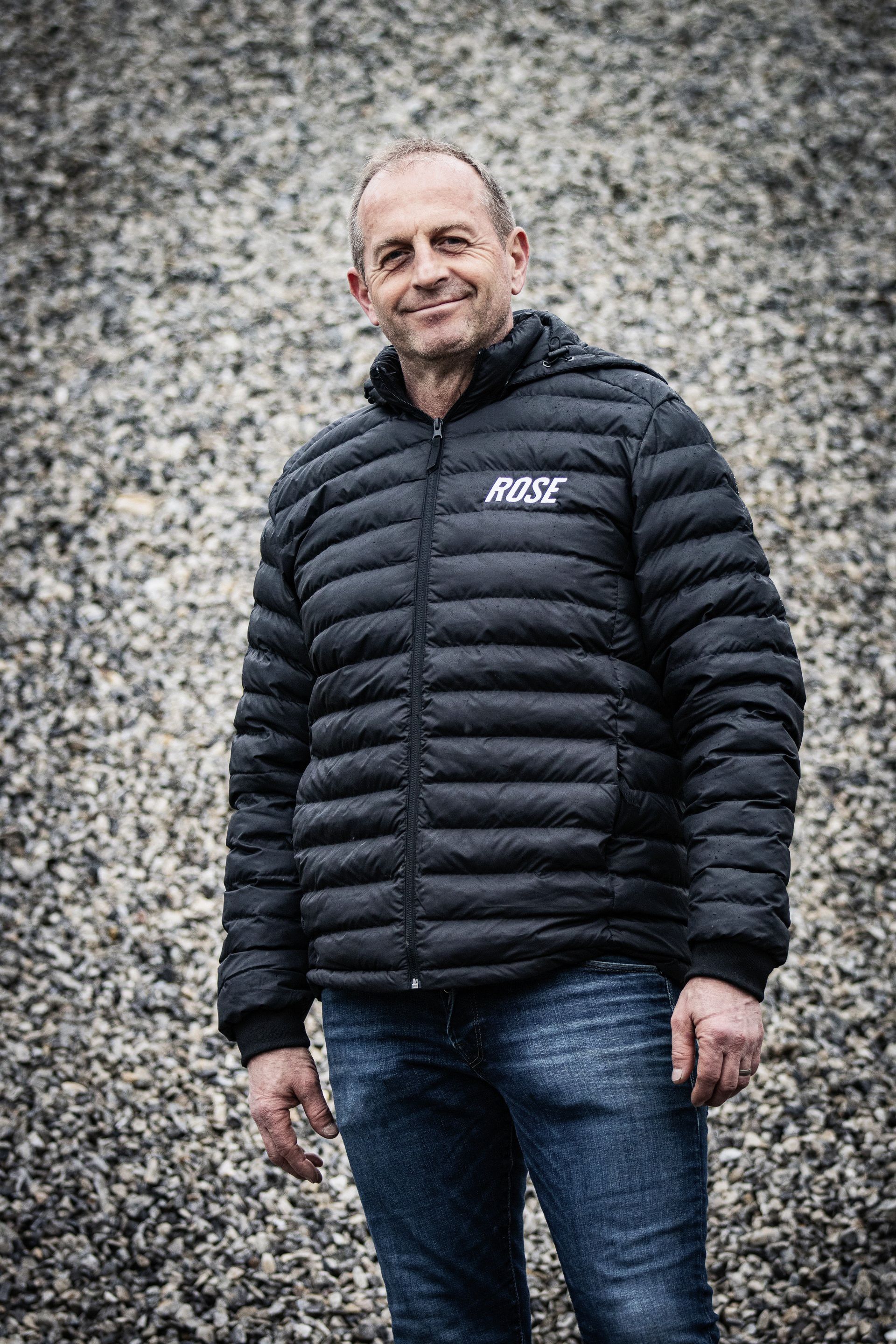 ROSE BIKES SCHWEIZ FACTORY RACING TEAM rose-bikes-racing.ch