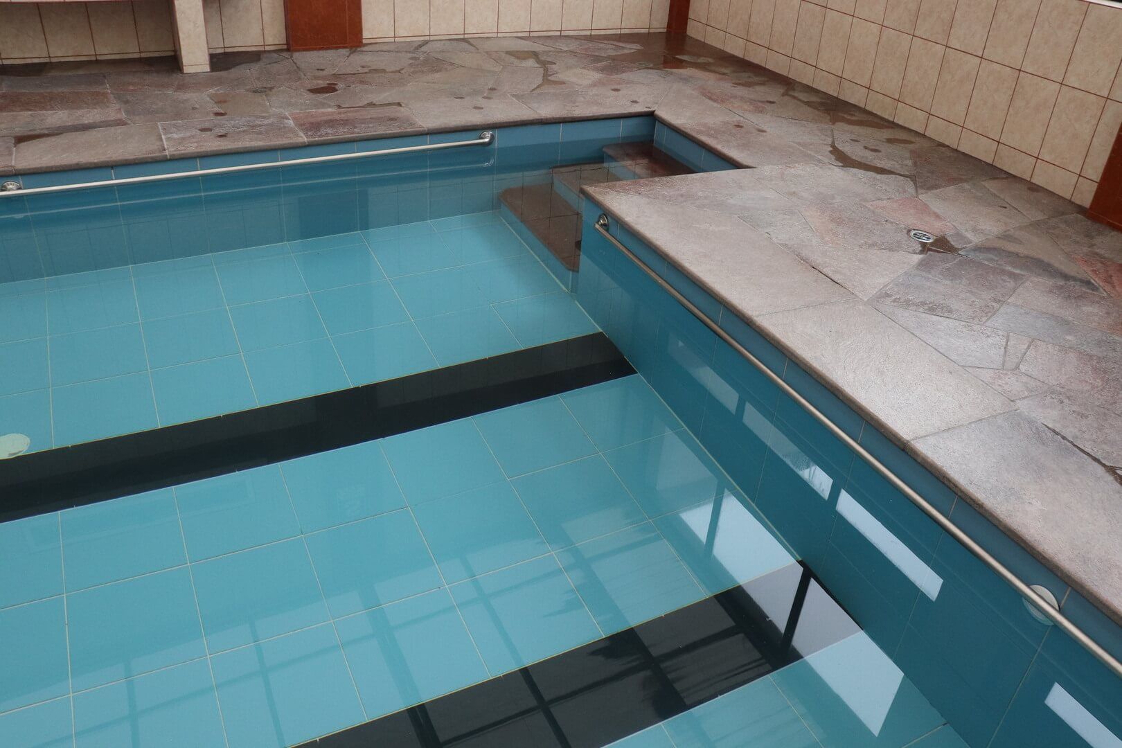 Apolo Sauna y Piscinas - Piscinas temperadas semiolimpicas
