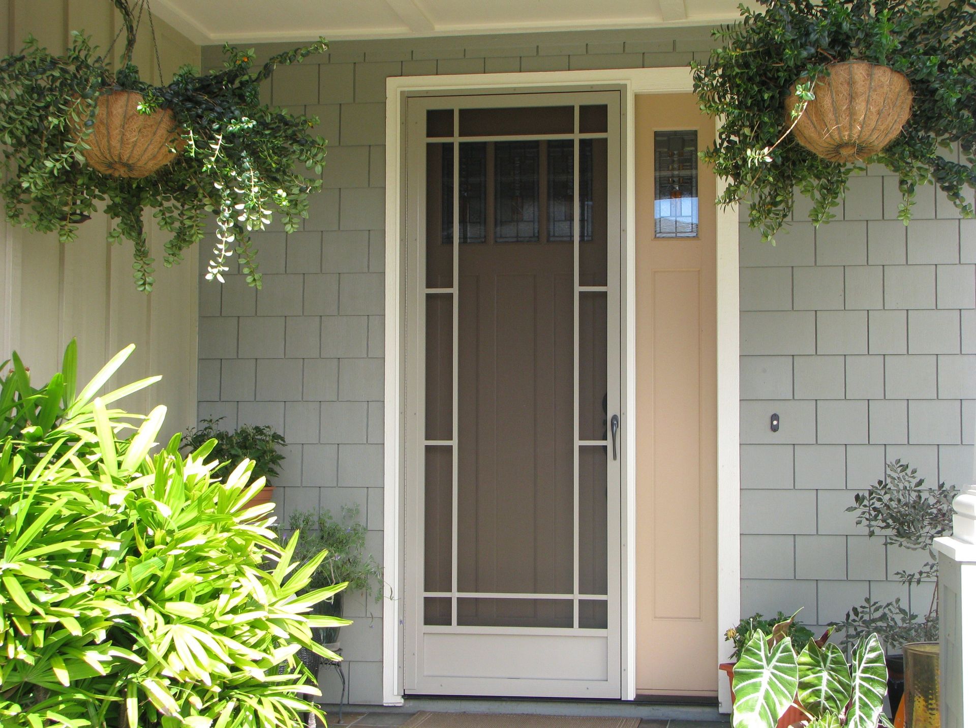 Standard Screen Doors | Wailuku, HI | Aloha Screen Doors