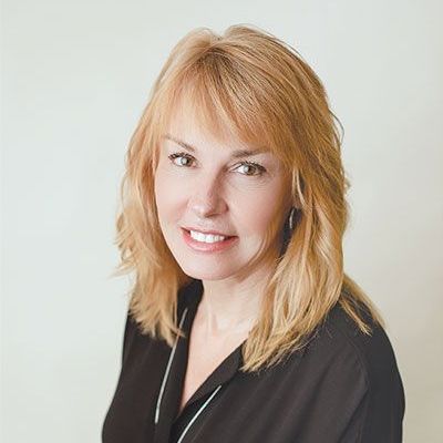 Mindy Robertson's Instagram, Twitter & Facebook on IDCrawl