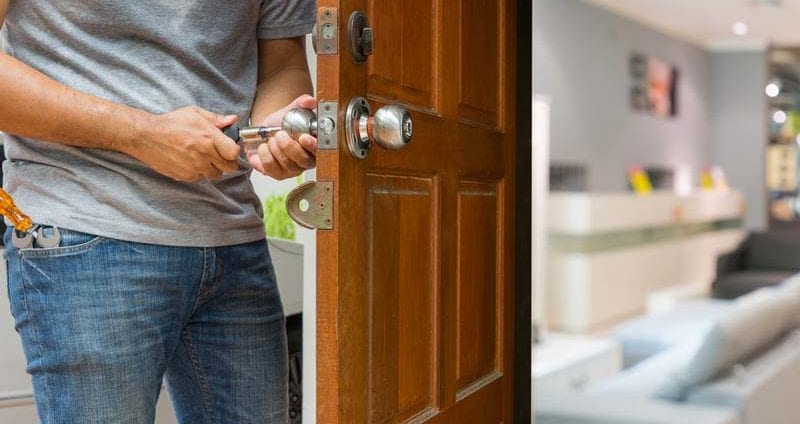 Locksmith Services for Homes & Safes | The Lock Doctor, Inc. | KCMO