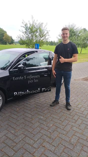 Home [rijschooldrachten.nl]
