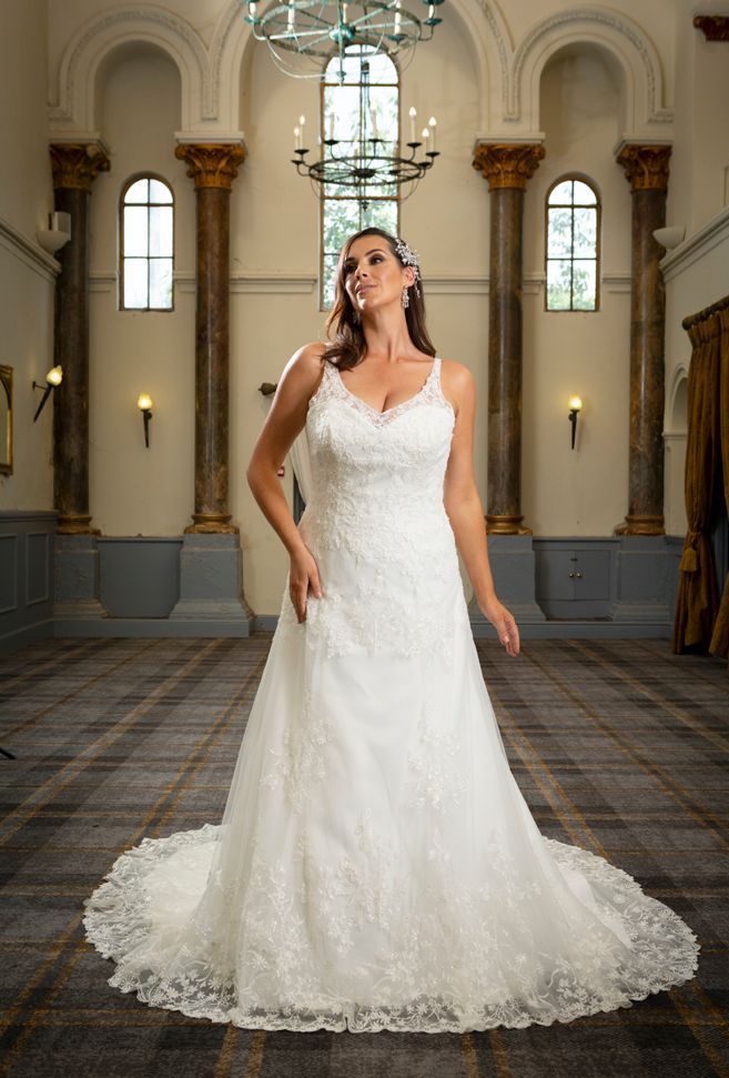 Lydia Couture | Designer Wedding Dresses